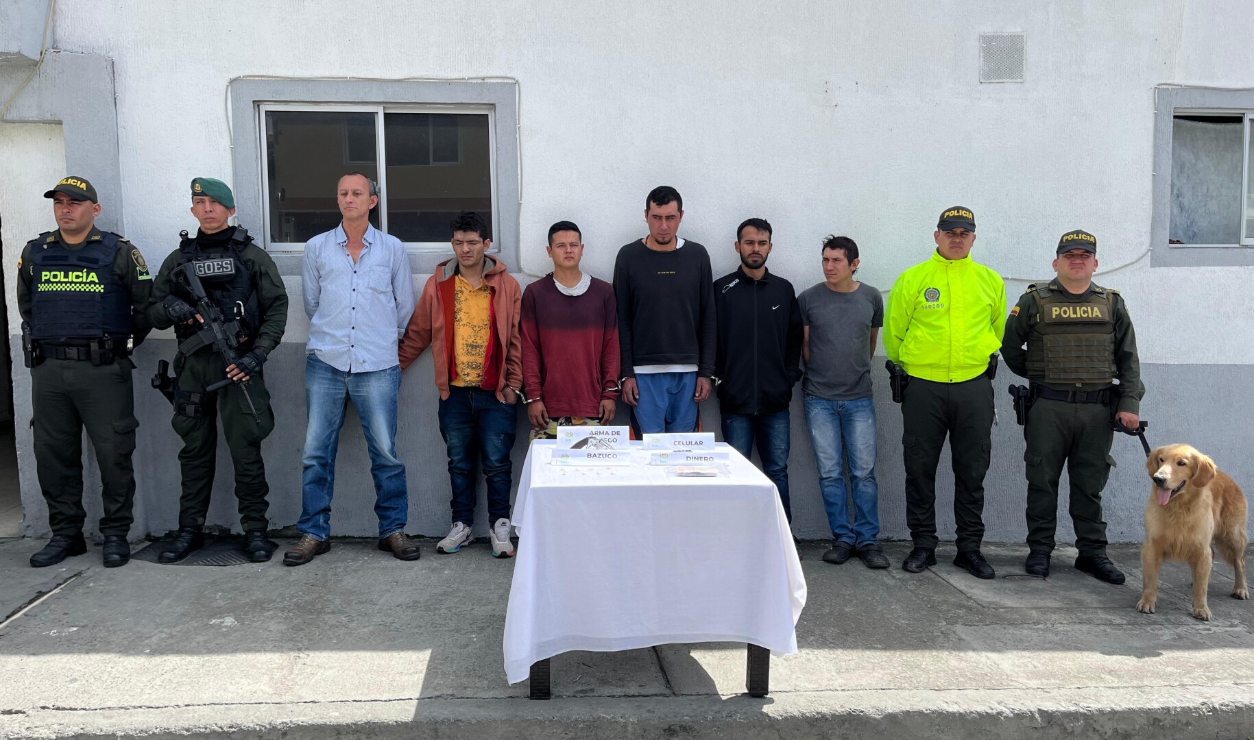 Cae Banda Que Vendía Drogas En El Puente De Cajamarca El Cronista 4802
