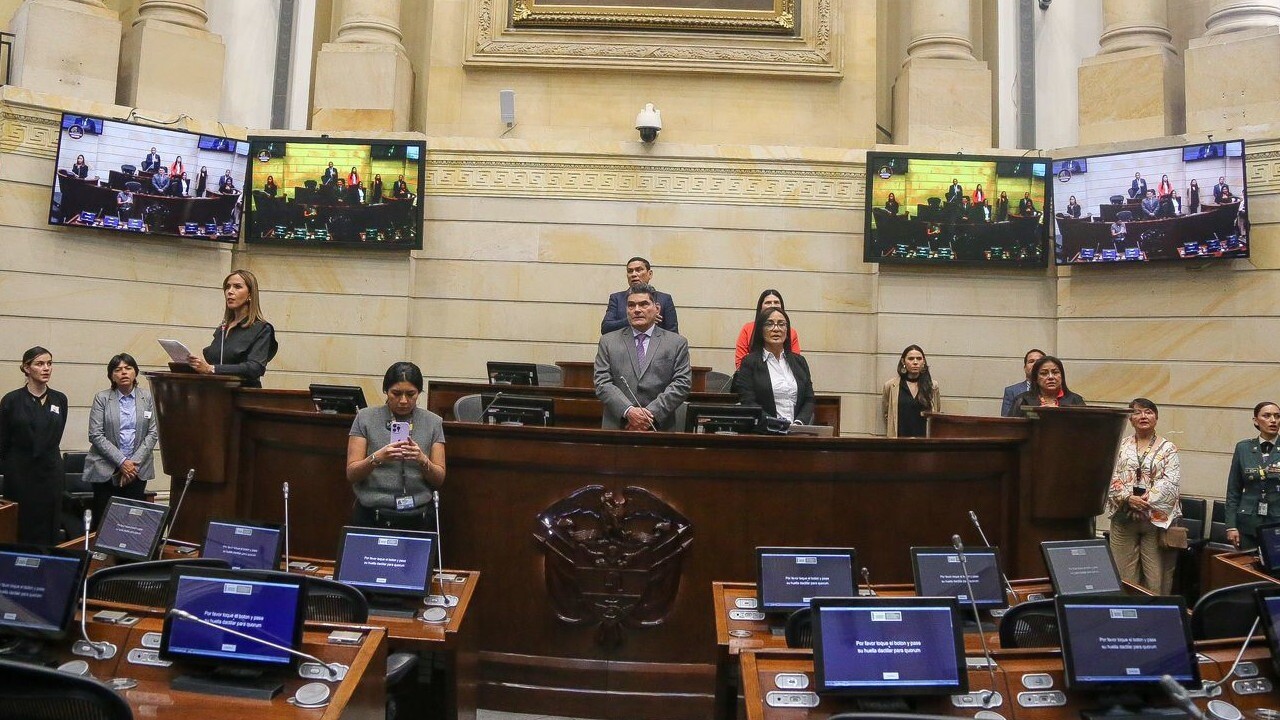 Congreso aprueba mayor cupo de endeudamiento de la historia | El Cronista | Periodismo de ...