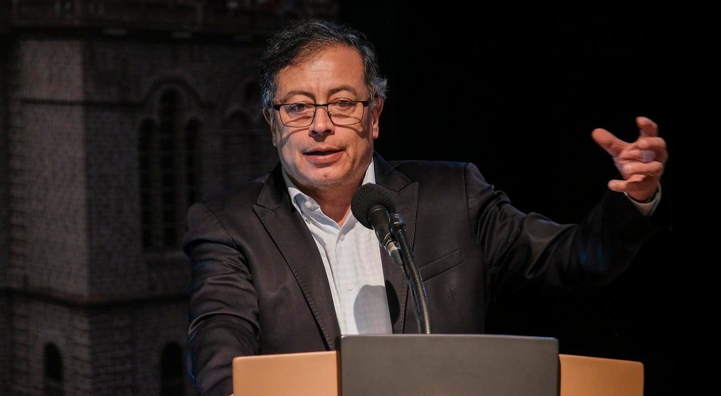 "El progresismo merece cuatro años más en el poder": Petro | El ...