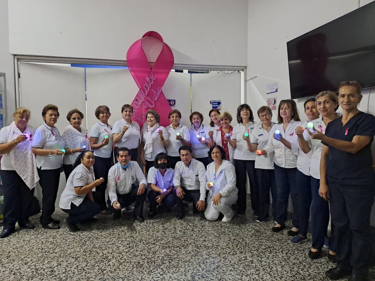 Liga Contra el Cáncer lanzó campaña de prevención de cáncer de mama | El Cronista | Periodismo ...