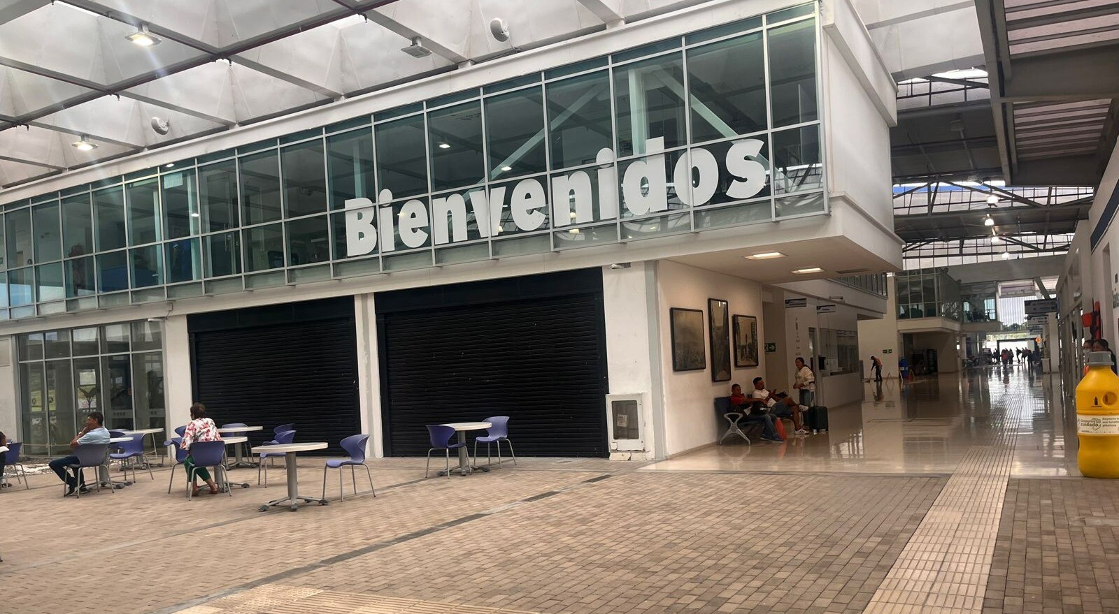 ¿Qué pasa con el Aeropuerto Perales de Ibagué? | El Cronista ...